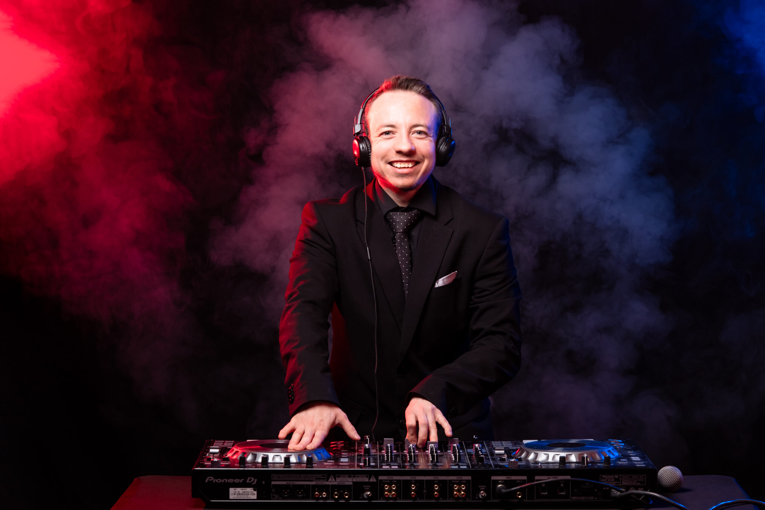 Hayden Mailloux - A Main Event DJs