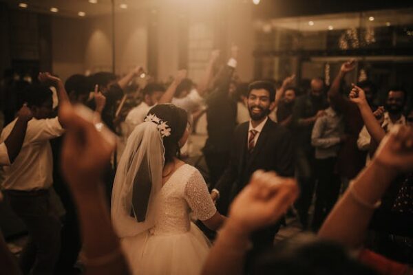 The Ultimate Wedding Playlist: 20 Songs to Add to your List
